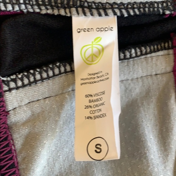 Green Apple | Intimates & Sleepwear | Green Apple Active Sports Bra ...
